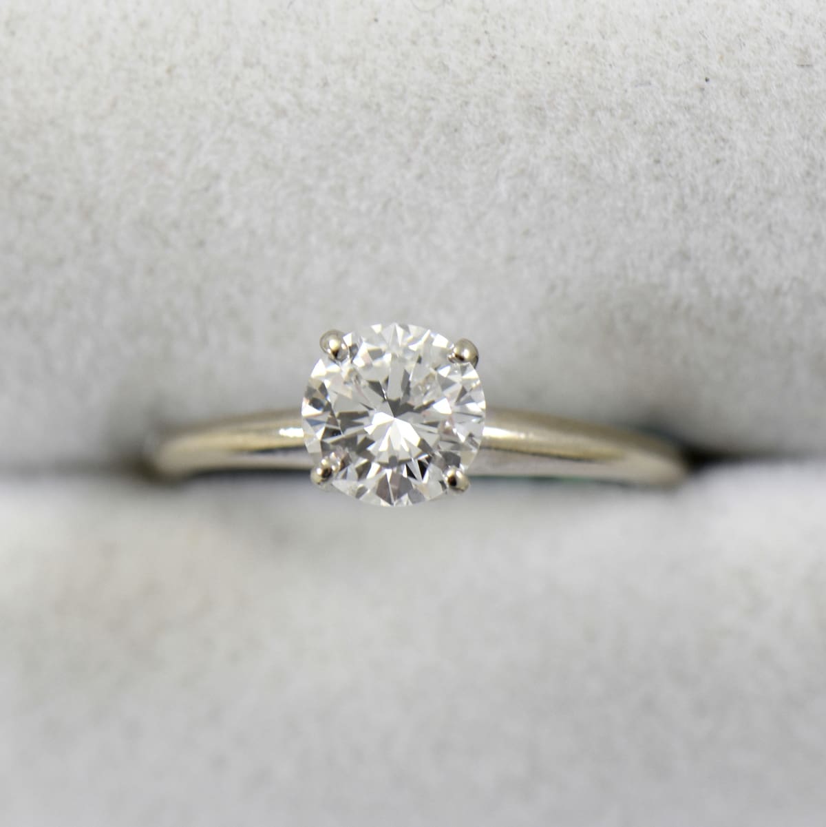 Mid Century Solitaire 1ct Diamond Engagement Ring